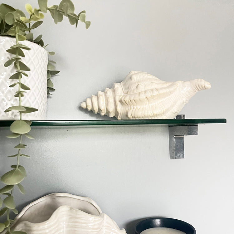 Ceramic Conch Shell Ornament | White – Photo Frames & Art