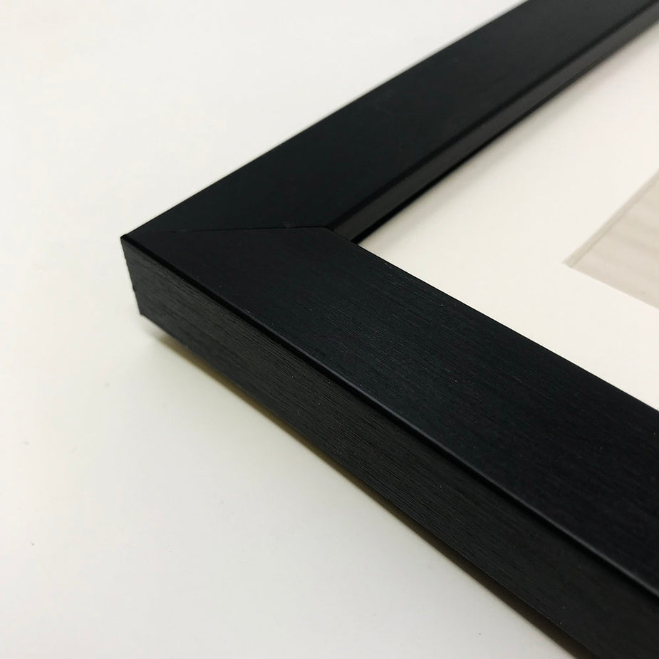 Premium quality photo frames & hand-picked art | PF&A – Photo Frames & Art